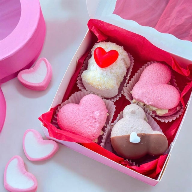 valentines cake box